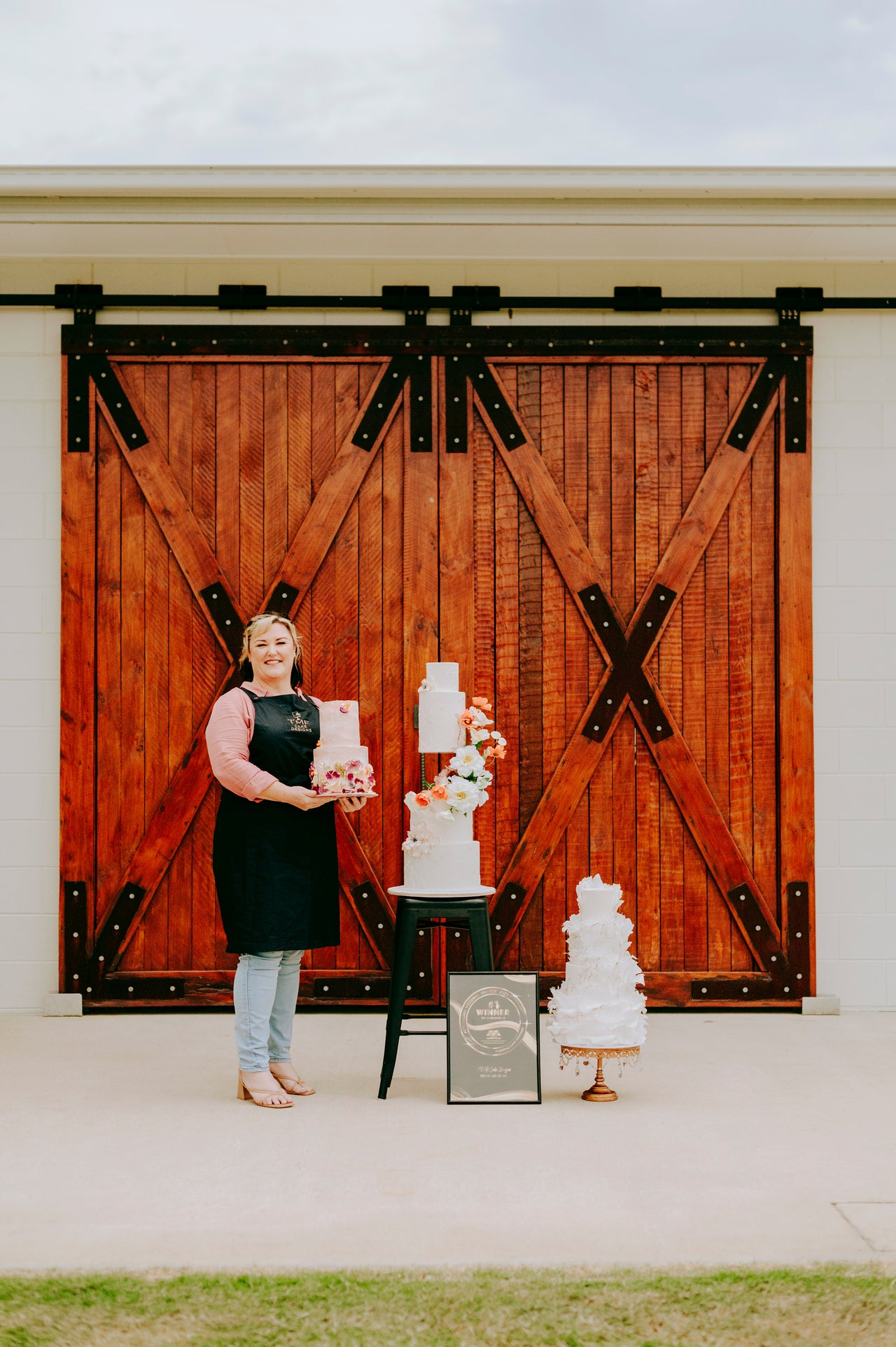 Meet Theresa - Custom Cake Designer | TMF Cake Designs